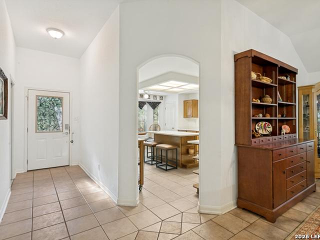 10 Oakwell Farms Pkwy