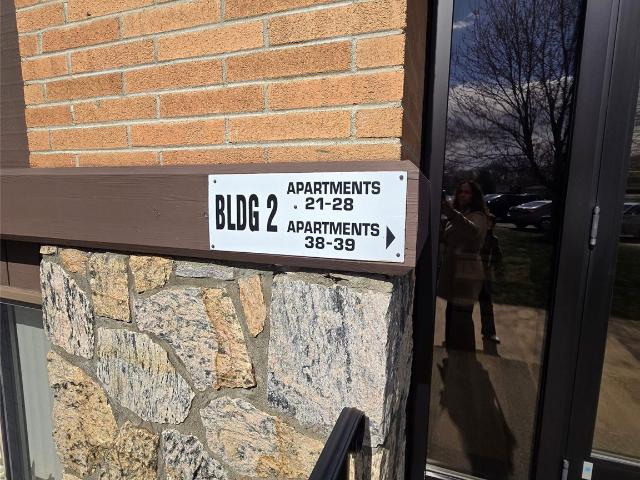 10 Oakwood Terrace 26