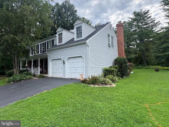 10 Oakbrook Court