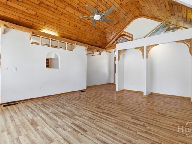 10 Old Barn Rd, Savannah, GA 31419 | MLS #SA351396