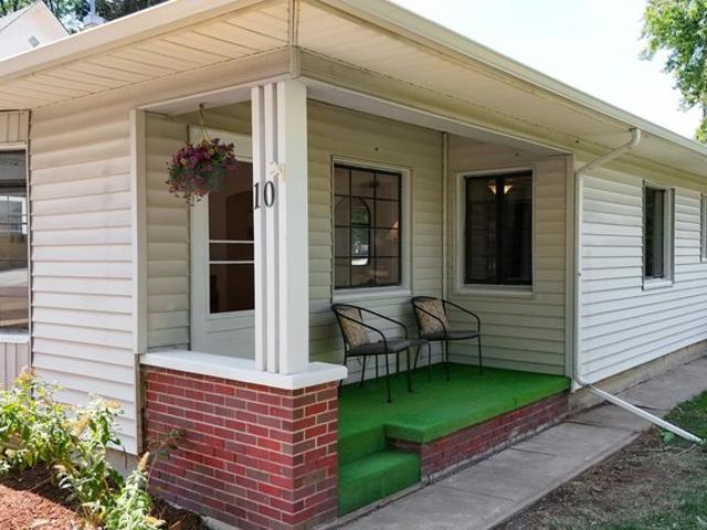 10 Park Ave, Eaton, CO 80615
