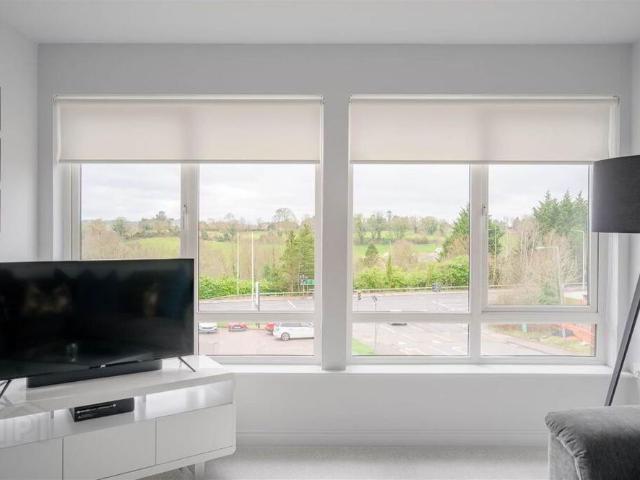 10 Park View, Belfast, BT8 7SQ