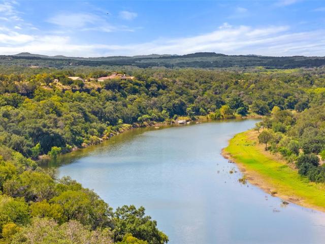 10 Pedernales Canyon Trl