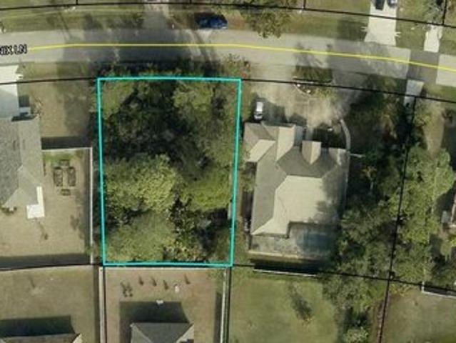 10 Phoenix Ln, Palm Coast, FL 32164