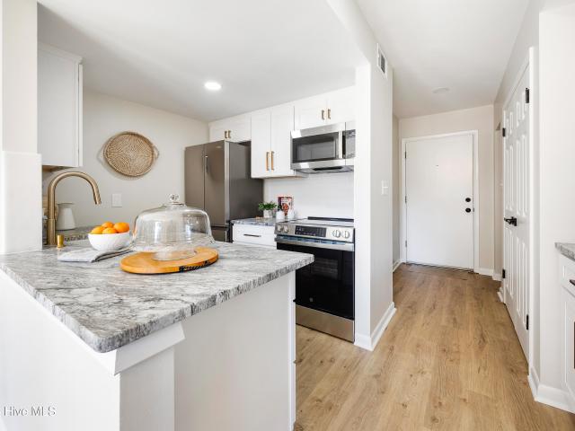 10 Pine Tree Road # # 110