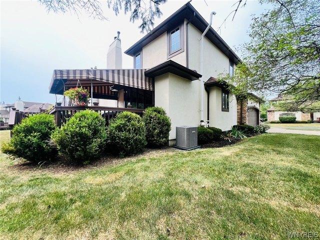10 Pinegrove Ct, Hamburg, NY 14075