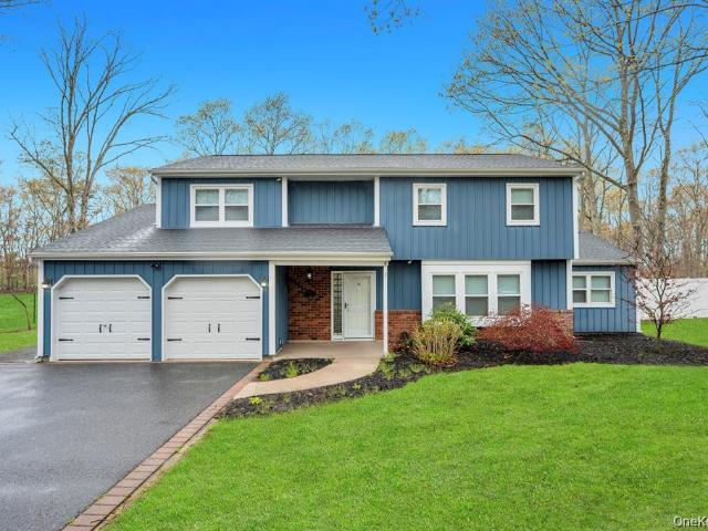 10 Ramblewood Road