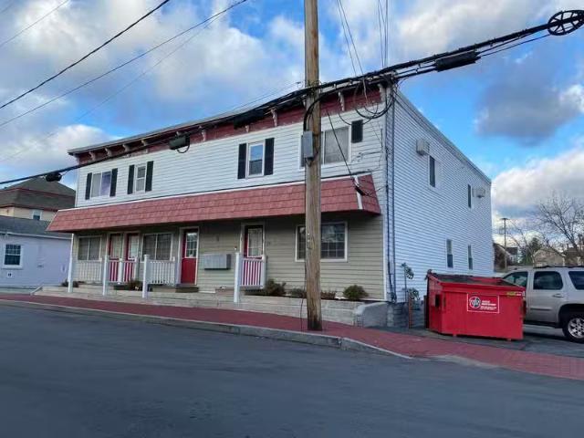 10 Railroad Ave, Unit 3BR, Derry, NH 03038 MLS #5044126