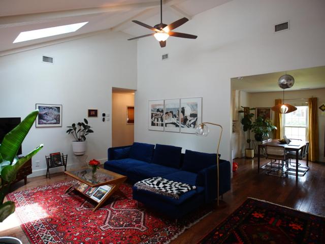 10 Regis Court