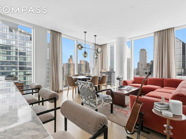 10 Riverside Blvd, New York, NY