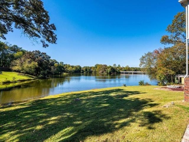 10 Riverview Cir, Granite Falls, NC 28630 | MLS #258526