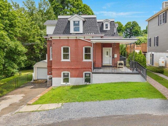 10 Robinson St, Beacon, NY 12508