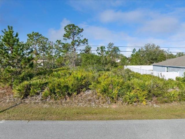 10 Rocking Ln, Palm Coast, FL 32164 | MLS #FC317749 | Compass