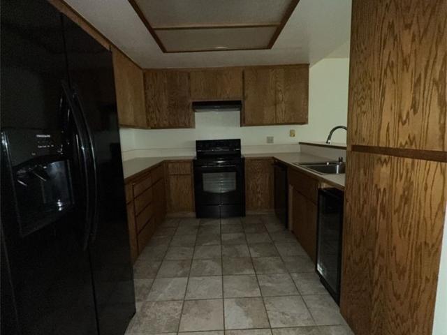 10 Royale Avenue 37