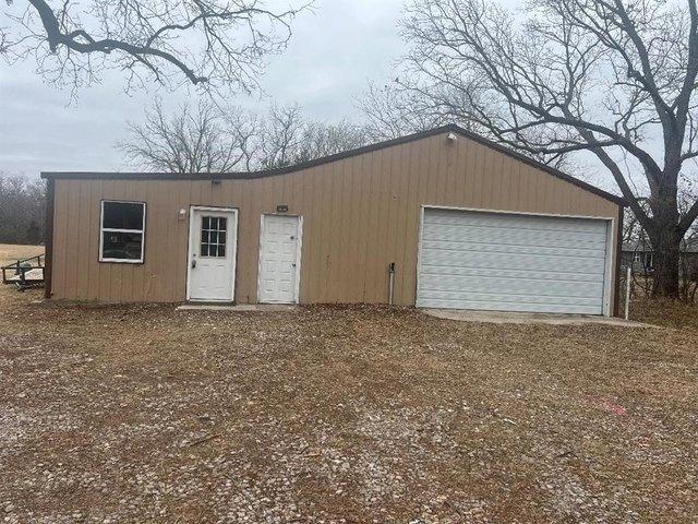 10 S Posey St, Wewoka, OK 74884