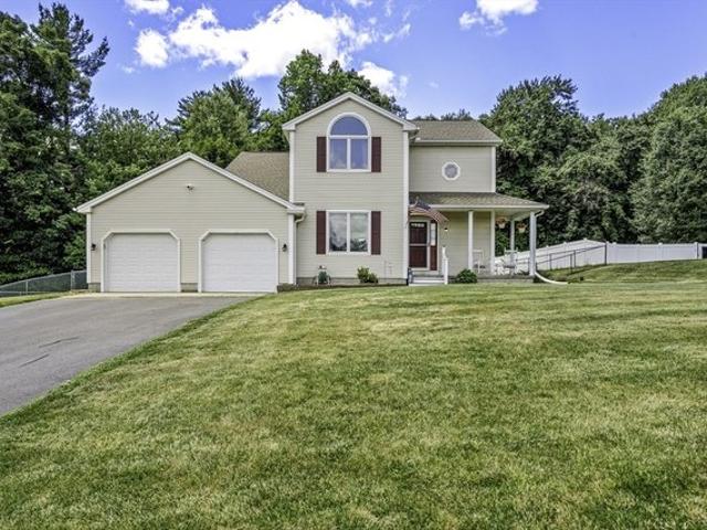 10 Scenic Rd, Westfield, MA 01085