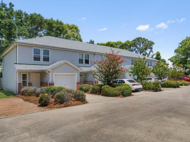 10 SE Park Cir Unit A1, Fort Walton Beach, FL 32548