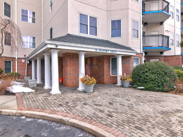 10 Seaport Dr, Unit 2505, Quincy, MA 02171 | Compass