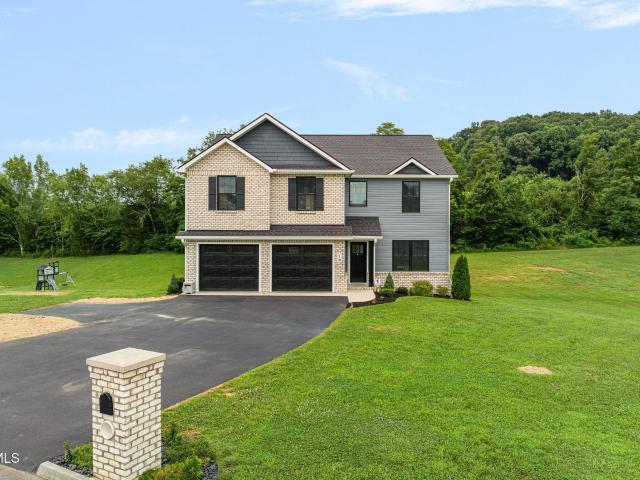 10 Serene Court