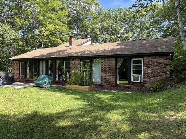10 Sky Ln, Waterboro, ME 04061