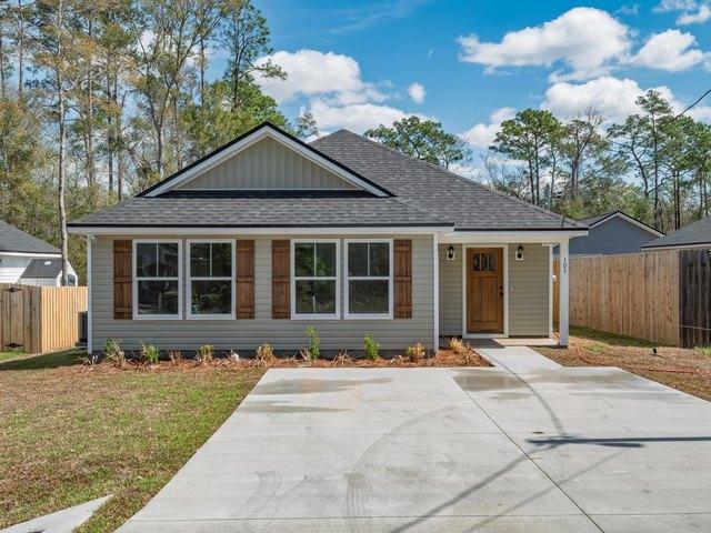 10 Shawnee Trl, Crawfordville, FL 32327