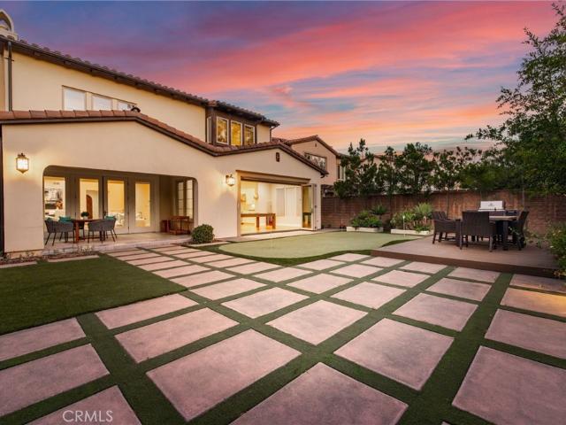 10 Shadybend, Irvine, CA 92602 | MLS #OC26092