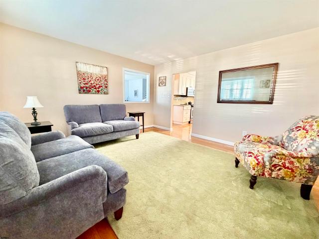 10 Sheridan Pl