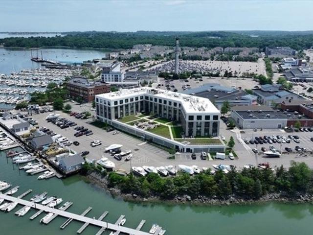 10 Shipyard Dr Apt 314, Hingham, MA 02043