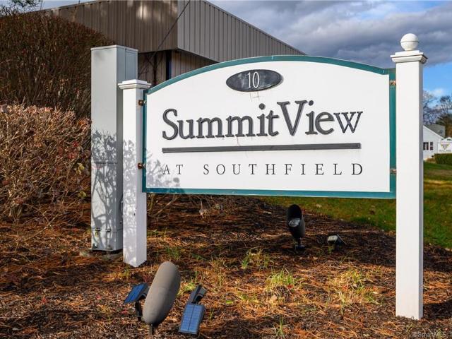 10 South St, Unit 71, Danbury, CT 06810 | MLS #24171 | Compass