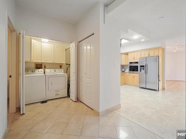 10 Smith Manor Boulevard # 820