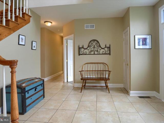 10 Spring View Court