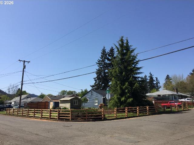 10 sw peach ln