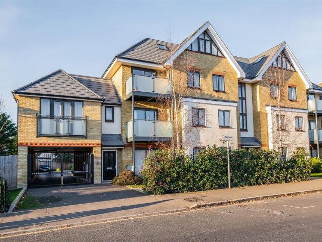 10 Swan Road, West Drayton UB7, 2 bed flat to rent, £1,825 pcm | PrimeLocation
