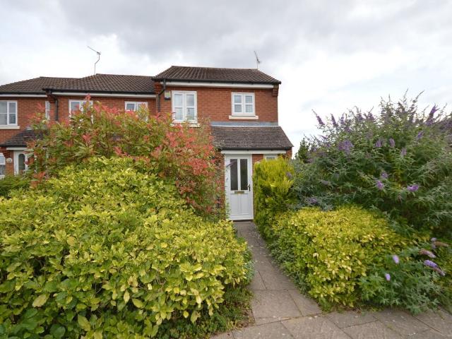 10 Swan View, Pulborough, West Sussex RH20, 2 bed end terrace house to rent, £1,350 pcm | PrimeLocation