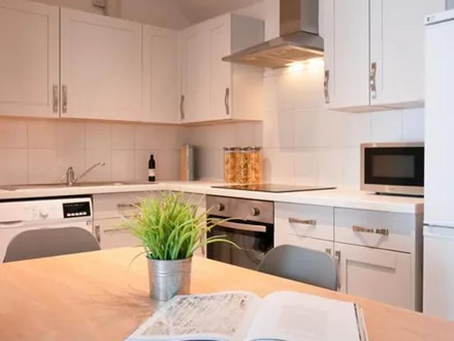 10 St. Bees Close, Manchester, M14 4GG, United Kingdom | Room for rent #136605043 | Rentberry