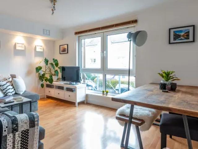 10 St Clair Road, City of Edinburgh, EH6 8JT, United Kingdom | 2 bed apartment for rent #167550715 | Rentberry