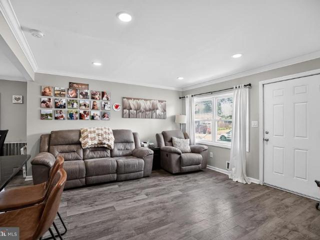 10 Stagecoach Road