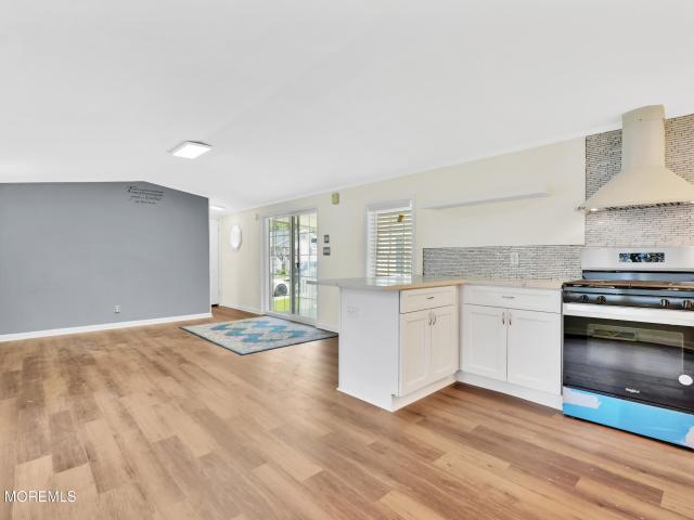 10 Sterling Court