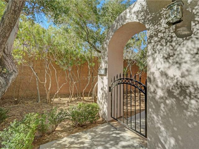 10 Strada Bella Vista, Unit 101, Henderson, NV 89011 | MLS #2761 | Compass