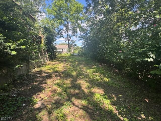 10 Summit Dr, Wantage, NJ 07461 | MLS #4005