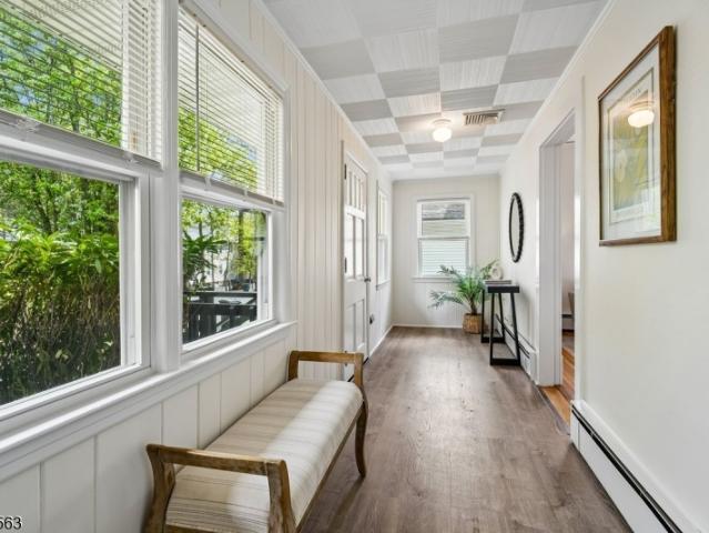 10 Sunnyside Pl