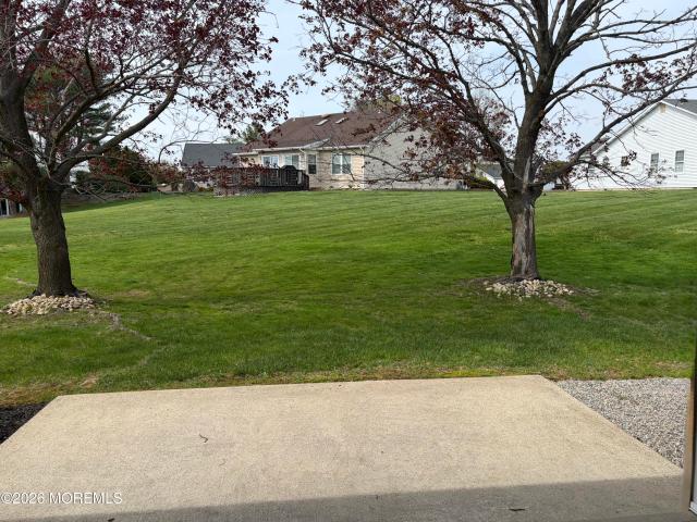10 Suffolk Way