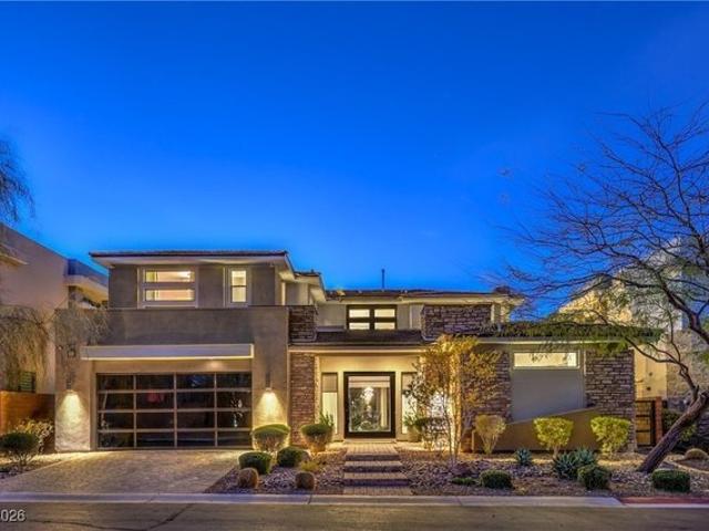 10 Sugarberry Ln, Las Vegas, NV 89135