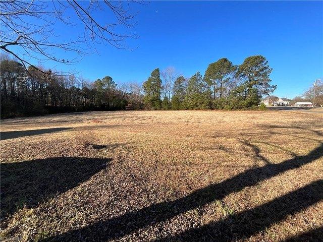 10 Sutton Rd, Louisburg, NC 27549
