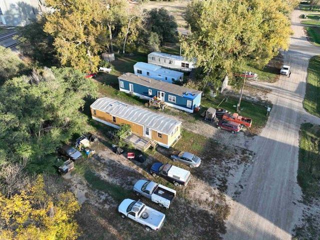 10B Front St, White Earth, ND 58794