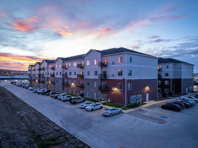 10Bedrock Apartments 3 Bedroom Apartment for Rent at 545 Northern Lights Blvd E, Box Elder, SD 57719