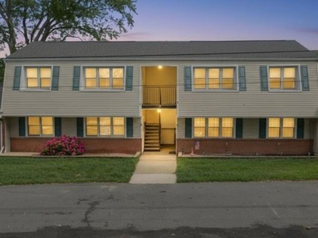 10C Haven Dr Apt C, Old Bridge Township, NJ 07747