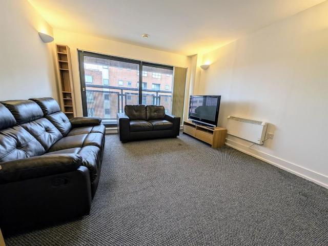 10E Moss Street, City Centre L6, 2 bed flat to rent, £1,000 pcm | PrimeLocation