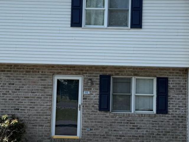 10E Taylor Dr Apt E, Reedsville, PA 17084