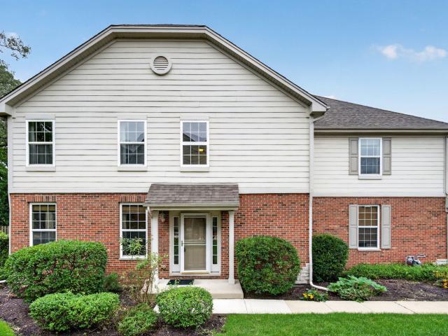 10S447 Carrington Circle